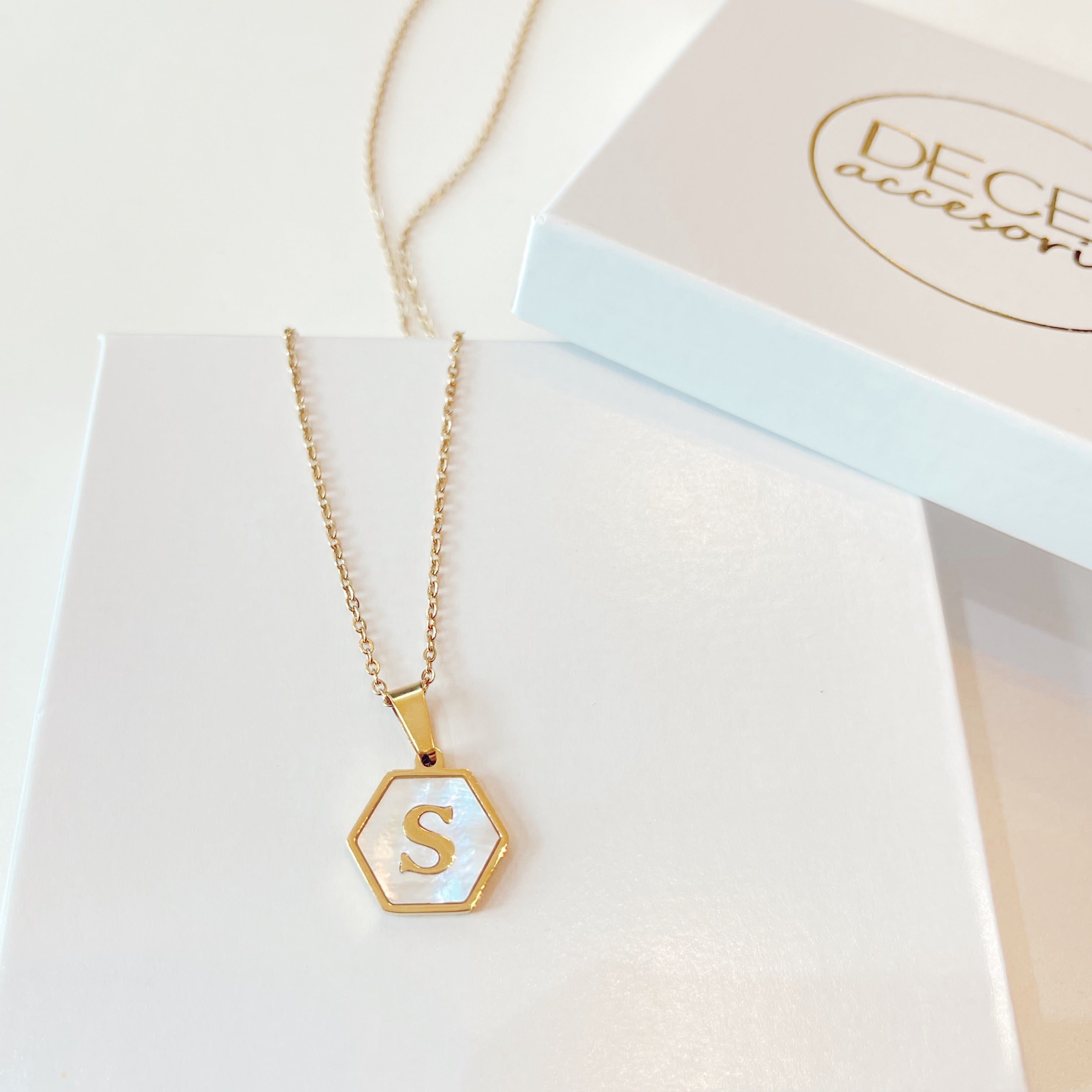 Inicial Gemma – deceaccesorios